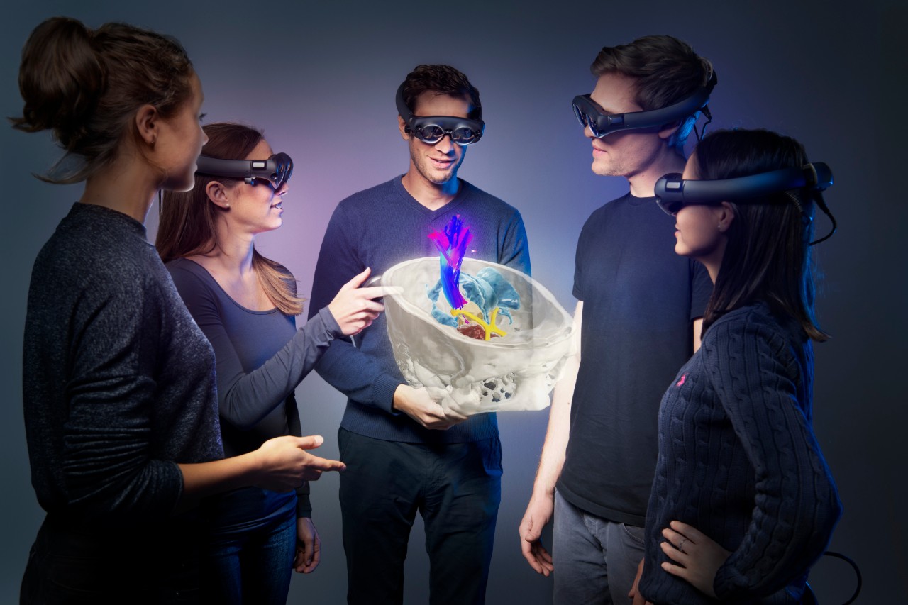 Brainlab-Mixed-Reality-Viewer-Image-1 – OrthoFeed